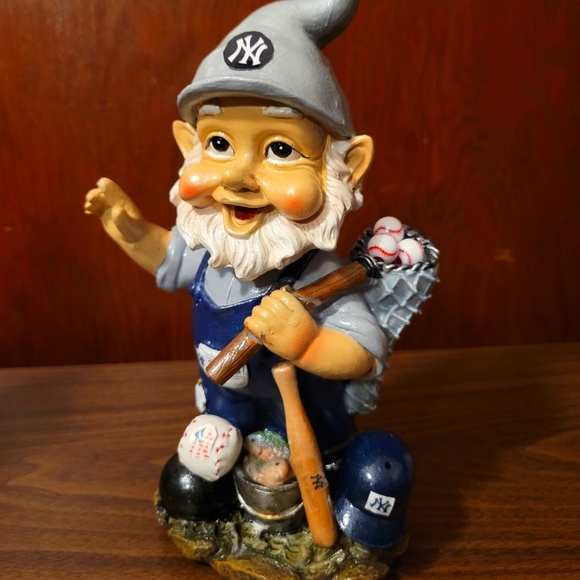 Hand Crafted | Accents | New York Yankees Bobblehead Gnome | Poshmark